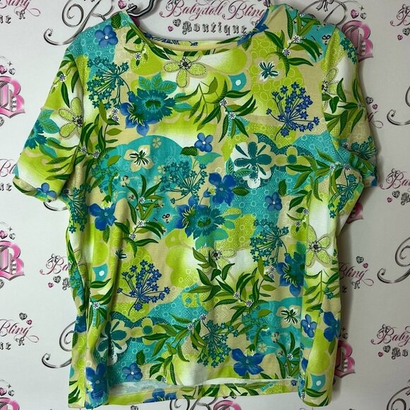 White Stag | Tops | White Stag Tee Shirt Floral Flowers Mocked Green And Blue Graphic Tshirt ...